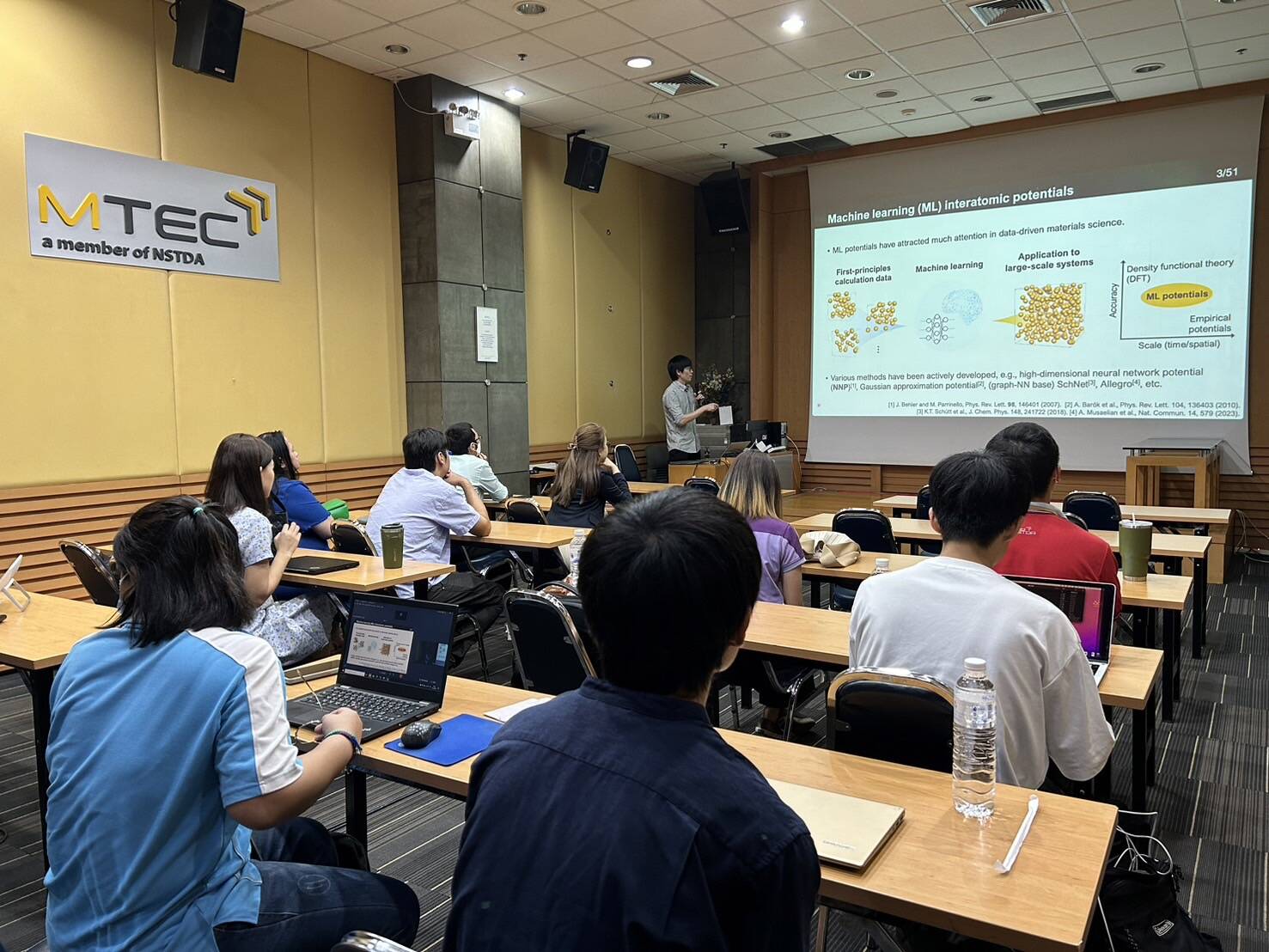 เอ็มเทค สวทช. จัด Special Talk ในหัวข้อ "Neural Network Potential Study ...