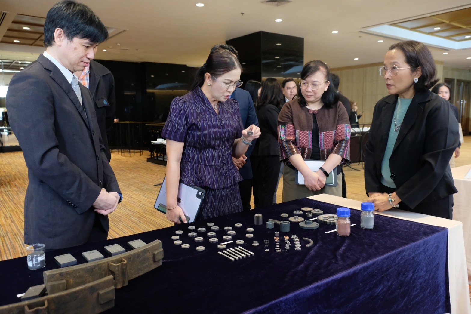 เอ็มเทค สวทช. และ กพร. จัดสัมมนายกระดับอุตสาหกรรมไทยด้วยเทคโนโลยี Recycle/Upcycle สู่เศรษฐกิจ ...